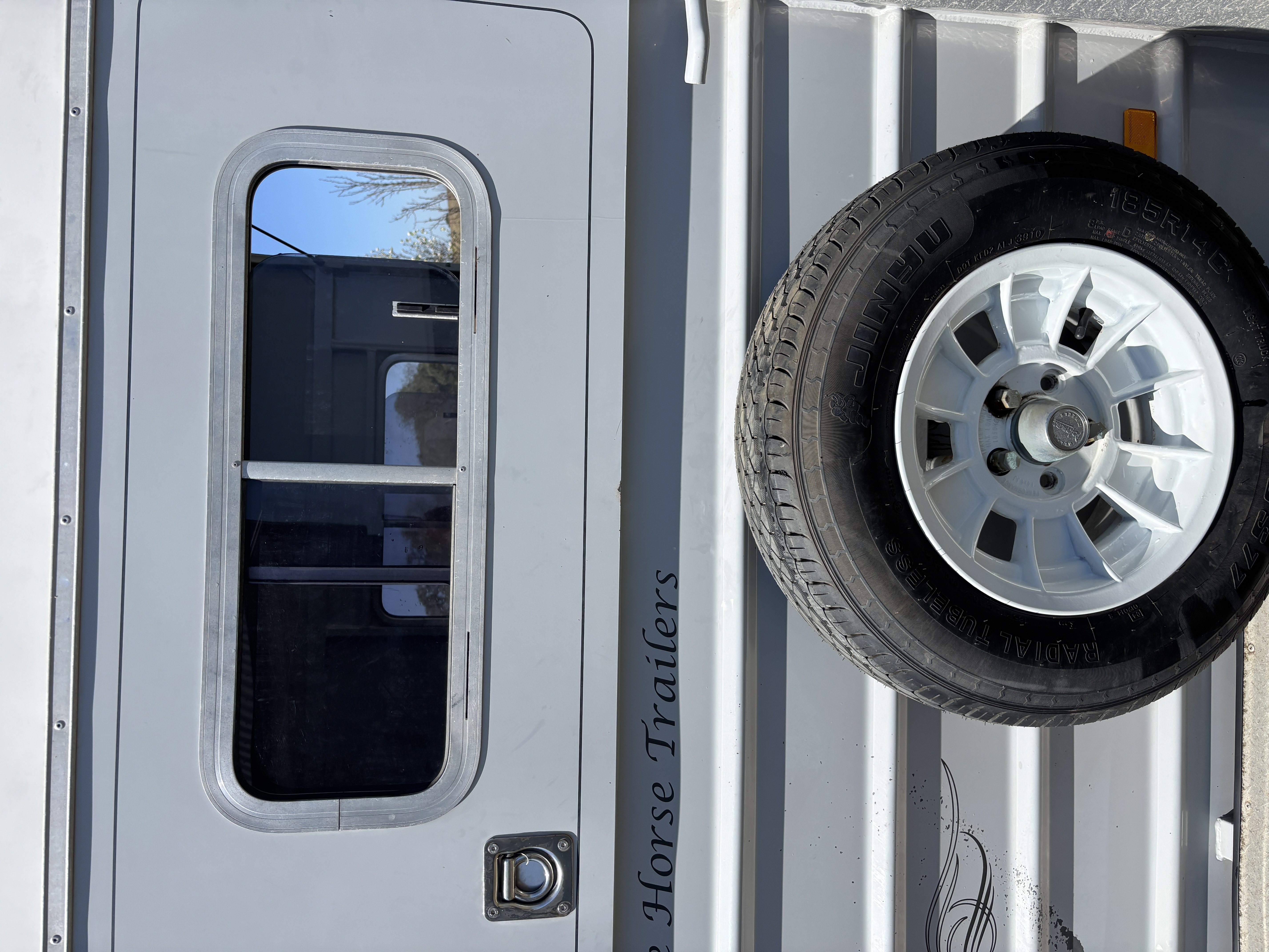 1974 Kara Kar horse float 2HSL for $9,000.00 in Orangeville, NSW ...