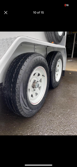 1974 Kara Kar horse float 2HSL for $9,000.00 in Orangeville, NSW ...